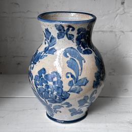Amanda Moffat Large Curvy Vase (2-3)