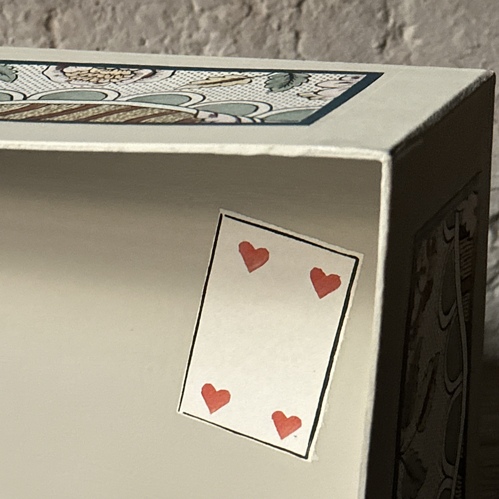 Antoinette Poisson Medium Wedding Box in "Guirlandes et Feston Green ...